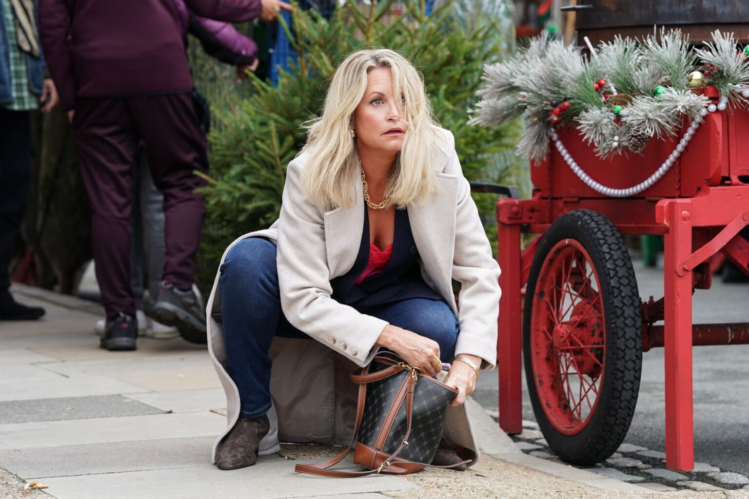 EastEnders fans rejoice at the return of an icon as Sam Mitchell's back