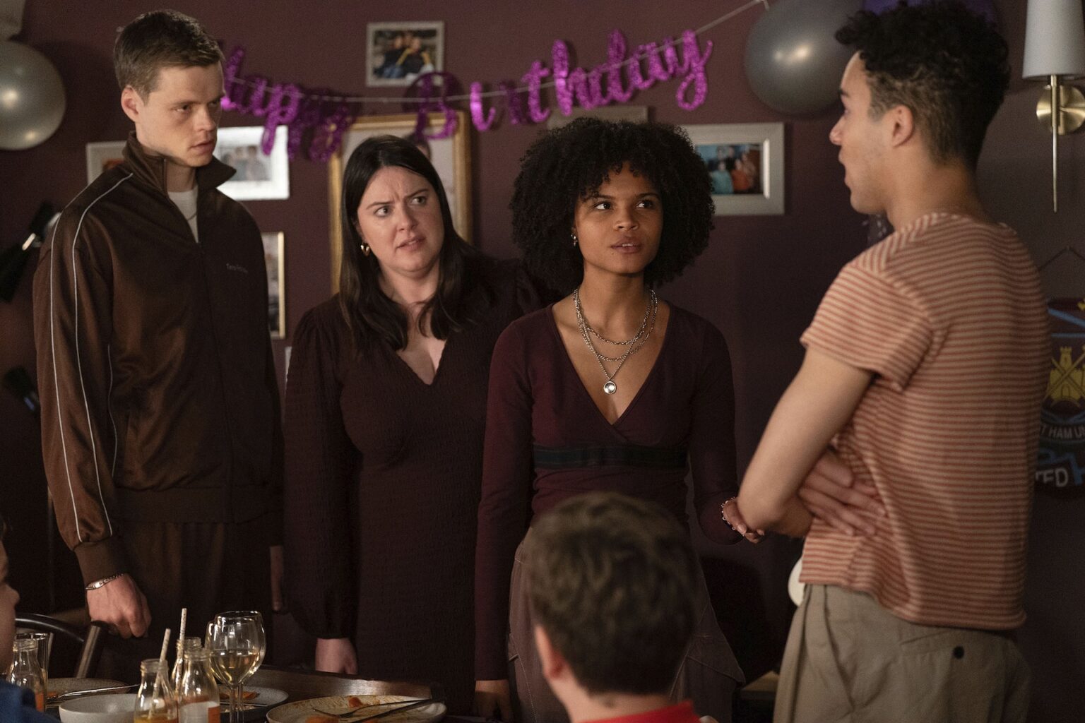 EastEnders fans work out bombshell twist for Oscar from clue