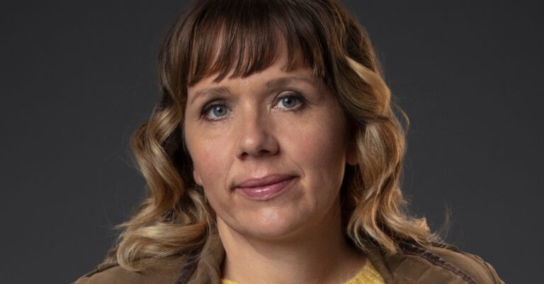 Whitstable Pearl series 3 cast led by returning lead Kerry Godliman