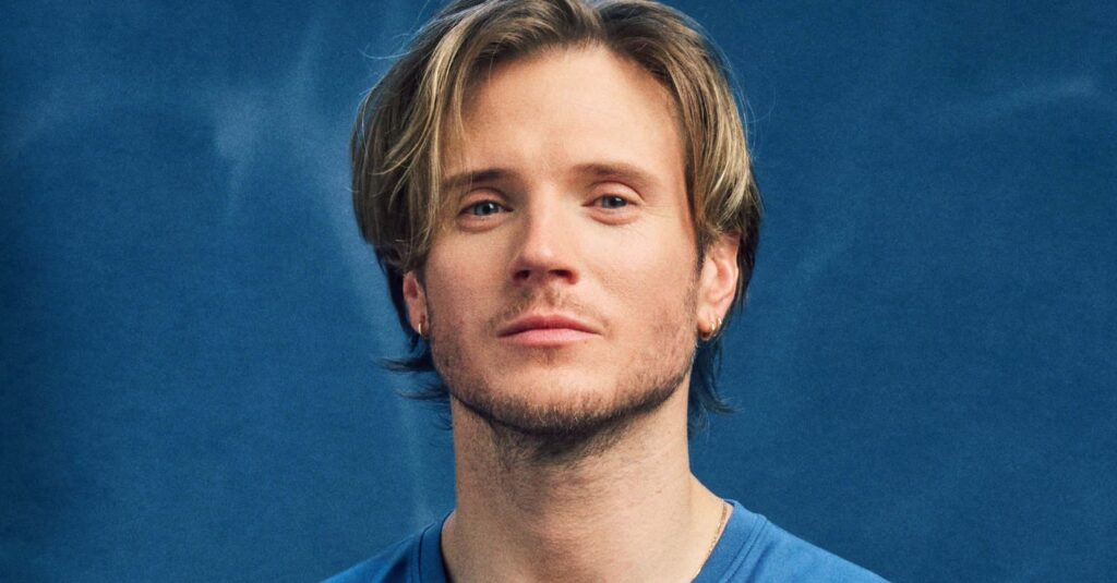 SHARK! Celebrity Infested Waters line-up includes Rachel Riley