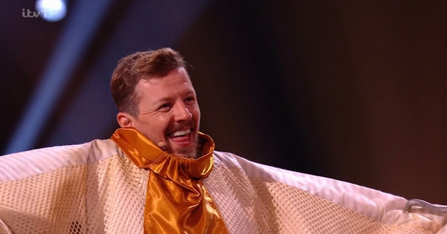 The Masked Singer: Teabag unveiled as rapper Professor Green during ...